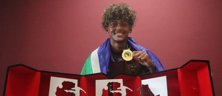 Tylon Smith completes move to QPR