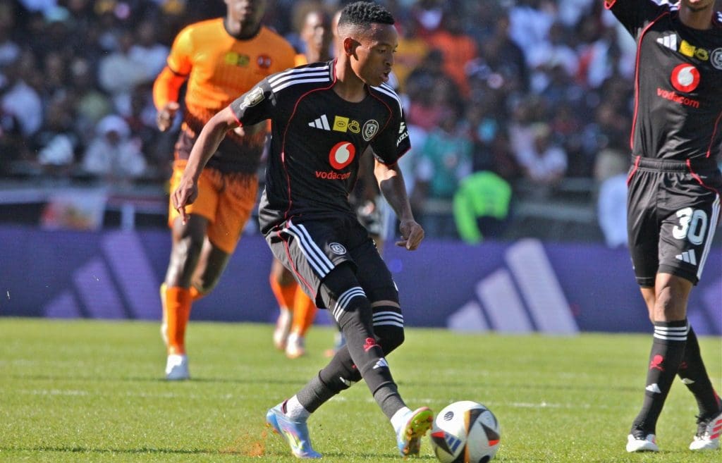 Ouaddou puts faith in Pirates board amid Mofokeng transfer talk | FARPost